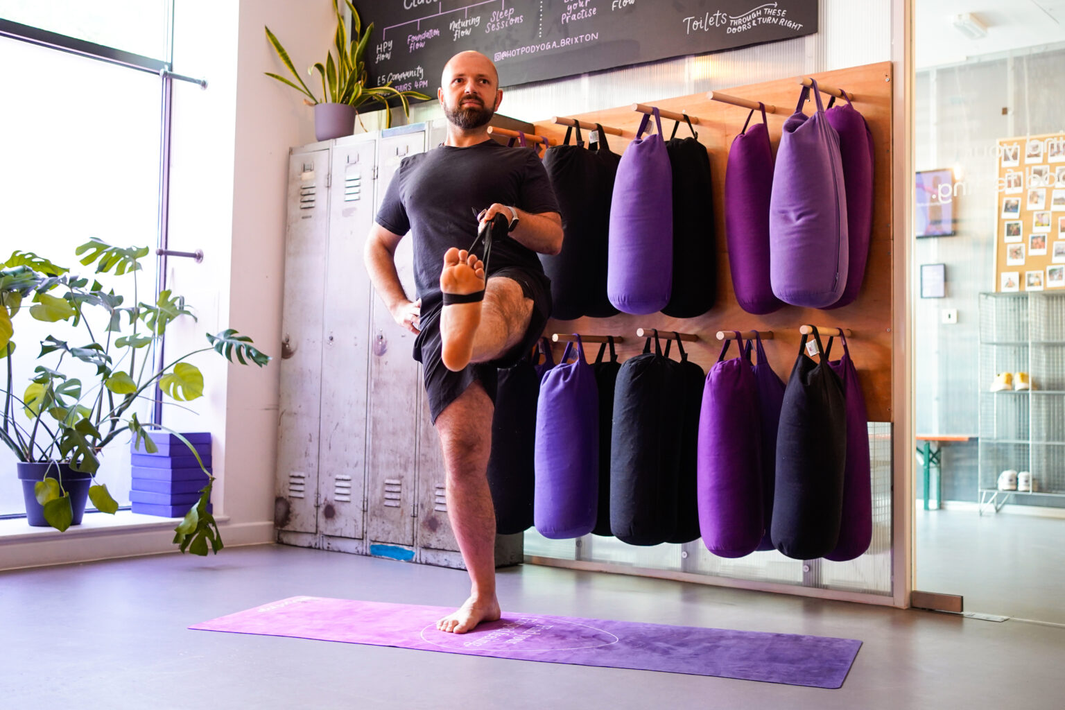 How to use a yoga strap in your practice